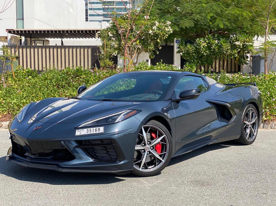 Chevrolet Corvette rent dubai - Sport car rental