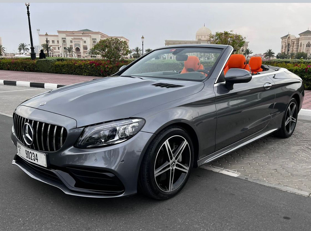 Mercedes C 300 Convertible Rent Dubai | luxury Car Rental